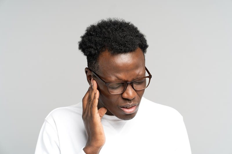 12 Natural Ways To Treat Earache At Home - OptingHealth