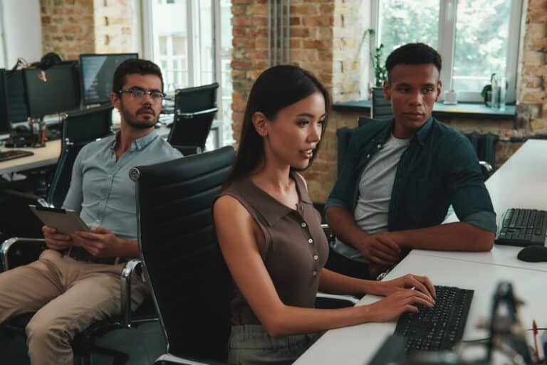 13 Symptoms Of OCPD (Early Warning Signs) - OptingHealth