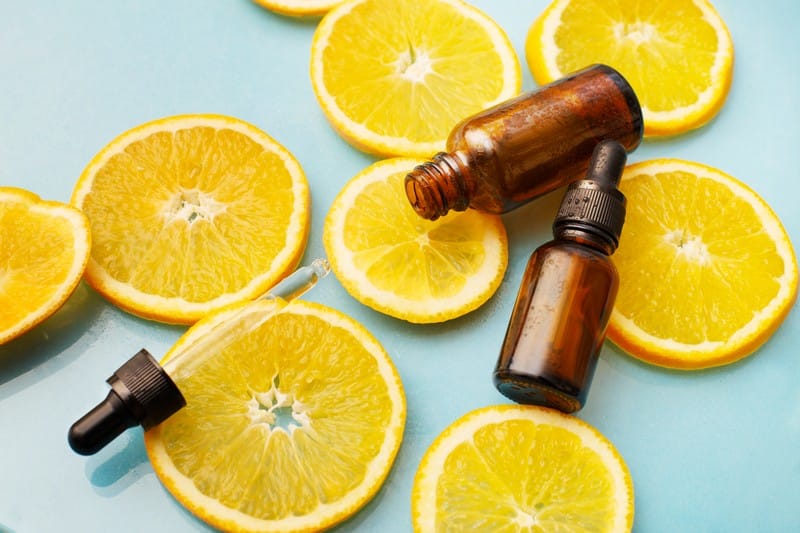 12 Health Benefits Of Vitamin C Serum (Is It Good For You?) - OptingHealth